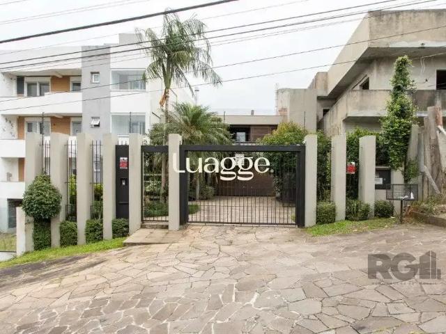 Casa / Sobrado para Locação em Porto Alegre/RS Cristal 4 Quartos