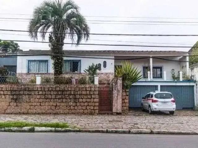 Casa / Sobrado para Locação em Porto Alegre/RS Cristal 3 Quartos