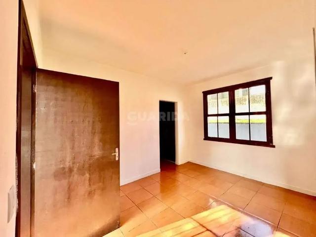 Casa / Sobrado para Locação em Porto Alegre/RS Cristal 3 Quartos