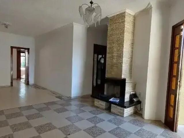 Casa / Sobrado para Locação em Porto Alegre/RS Cristo Redentor 3 Quartos