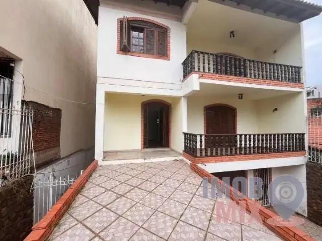 Casa / Sobrado para Locação em Porto Alegre/RS Cristo Redentor 4 Quartos