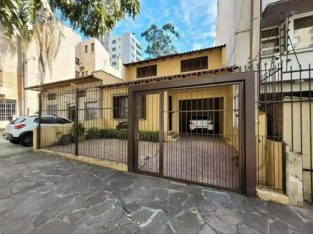 Casa / Sobrado para Locação em Porto Alegre/RS Auxiliadora 3 Quartos