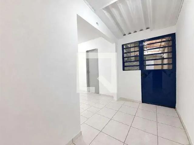 Casa / Sobrado para Locação em Porto Alegre/RS Azenha 1 Quartos