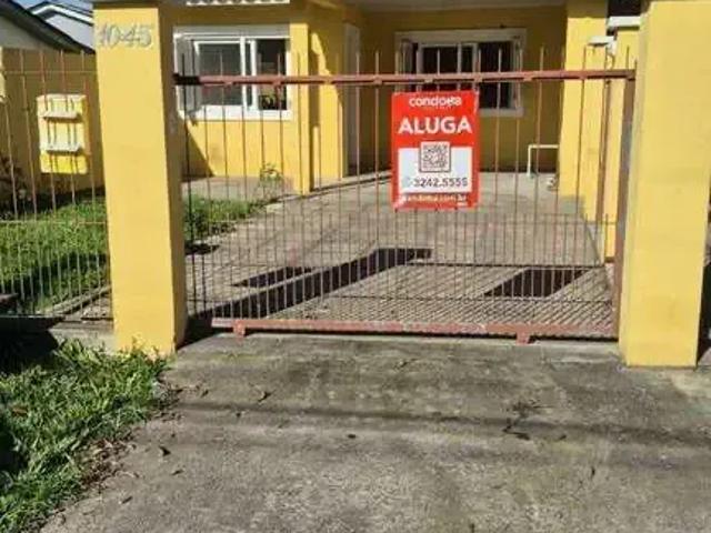 Casa / Sobrado para Locação em Porto Alegre/RS Belém Novo 2 Quartos