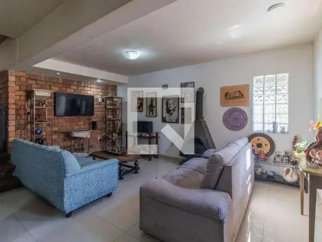 Casa / Sobrado para Locação em Porto Alegre/RS Glória 3 Quartos