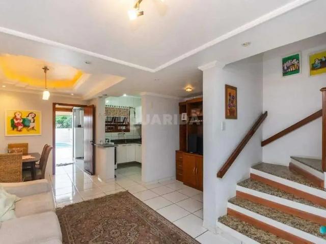 Casa / Sobrado para Locação em Porto Alegre/RS Guarujá 3 Quartos