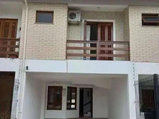 Casa / Sobrado para Locação em Porto Alegre/RS Espírito Santo 3 Quartos