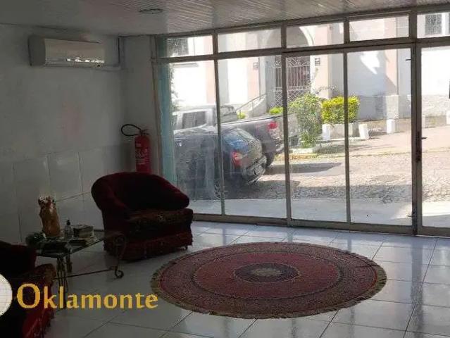 Casa / Sobrado para Locação em Porto Alegre/RS Floresta 3 Quartos