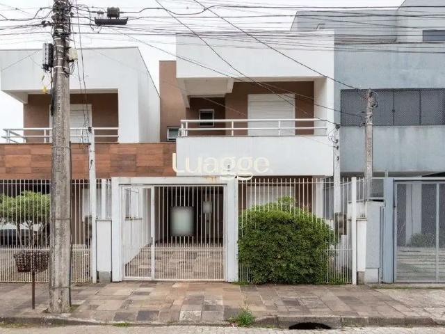 Casa / Sobrado para Locação em Porto Alegre/RS Hípica 4 Quartos