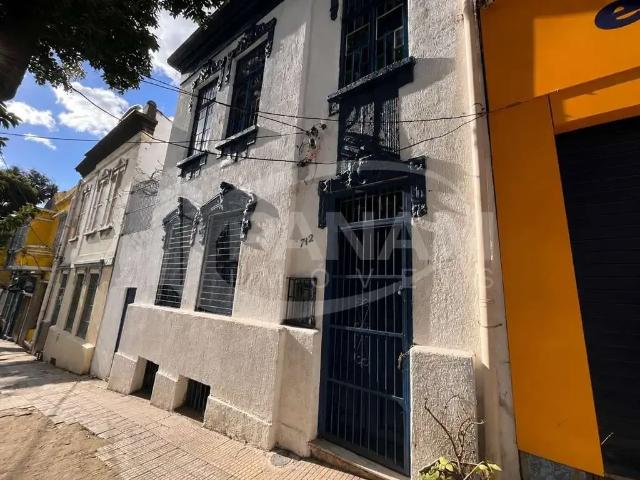 Casa / Sobrado para Locação em Porto Alegre/RS Independência