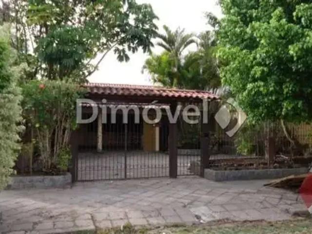 Casa / Sobrado para Locação em Porto Alegre/RS Ipanema 2 Quartos