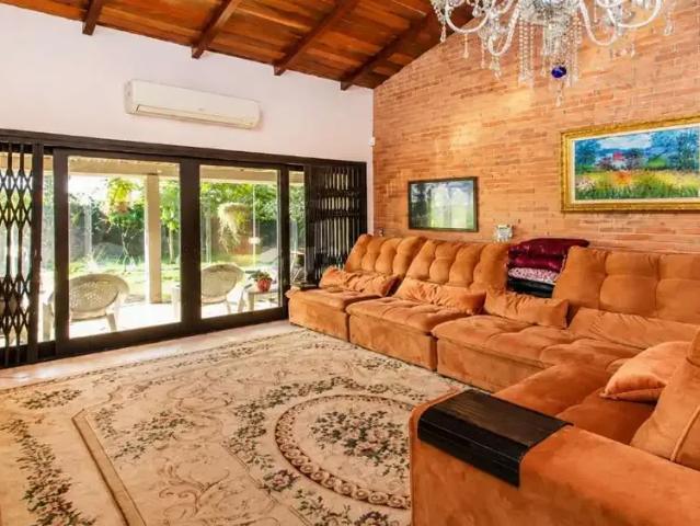 Casa / Sobrado para Locação em Porto Alegre/RS Jardim Itu Sabará 4 Quartos