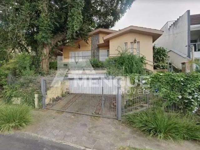 Casa / Sobrado para Locação em Porto Alegre/RS Jardim Itu Sabará 5 Quartos