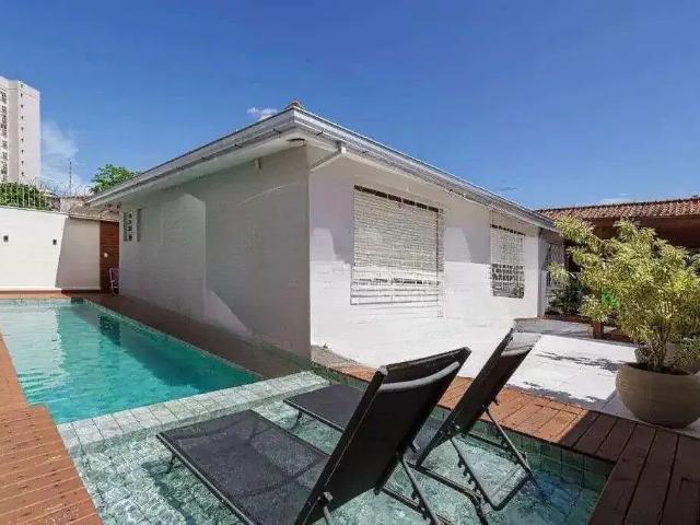 Casa / Sobrado para Locação em Porto Alegre/RS Jardim Lindóia 3 Quartos