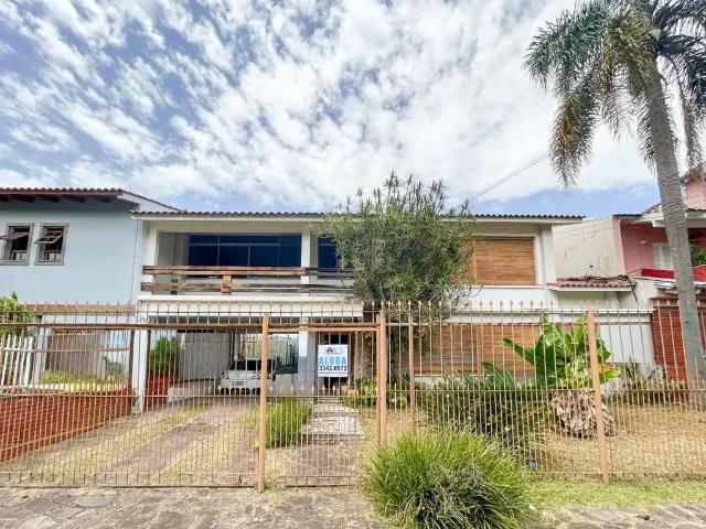 Casa / Sobrado para Locação em Porto Alegre/RS Jardim Lindóia 3 Quartos