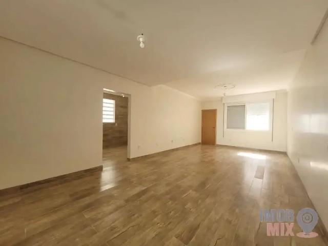 Casa / Sobrado para Locação em Porto Alegre/RS Jardim São Pedro 4 Quartos