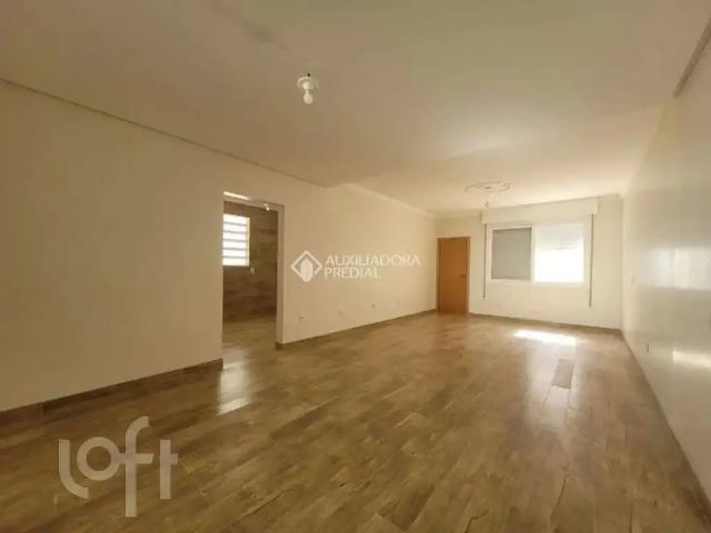 Casa / Sobrado para Locação em Porto Alegre/RS Jardim São Pedro 4 Quartos
