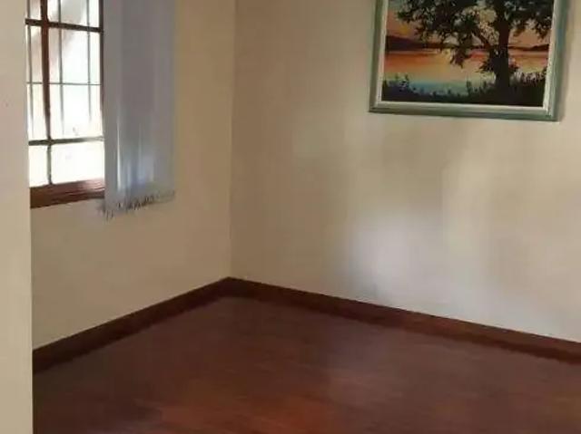 Casa / Sobrado para Locação em Porto Alegre/RS Jardim São Pedro 3 Quartos