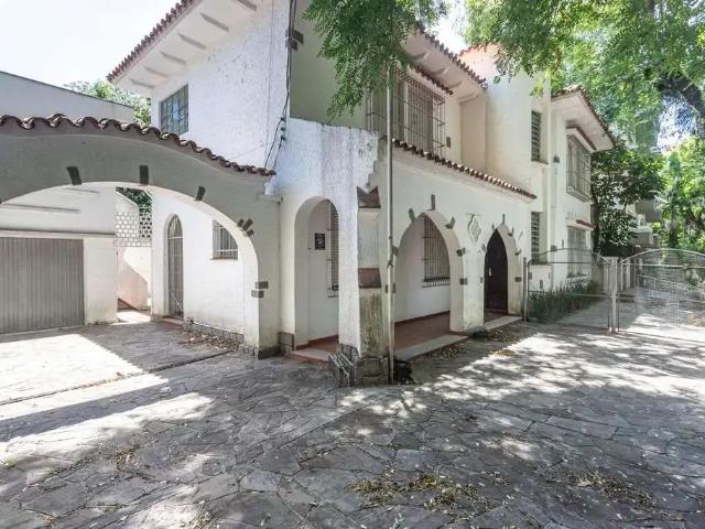 Casa / Sobrado para Locação em Porto Alegre/RS Moinhos de Vento 3 Quartos