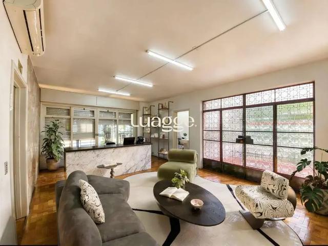 Casa / Sobrado para Locação em Porto Alegre/RS Moinhos de Vento 3 Quartos