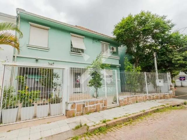 Casa / Sobrado para Locação em Porto Alegre/RS Moinhos de Vento 3 Quartos