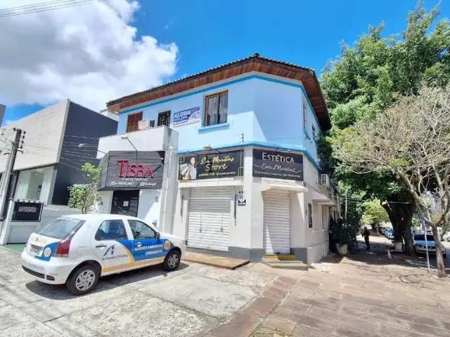 Casa / Sobrado para Locação em Porto Alegre/RS Mont Serrat 3 Quartos