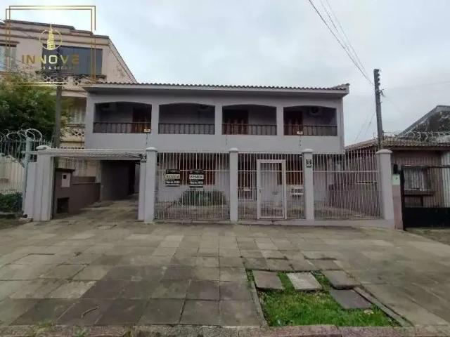 Casa / Sobrado para Locação em Porto Alegre/RS Medianeira 4 Quartos