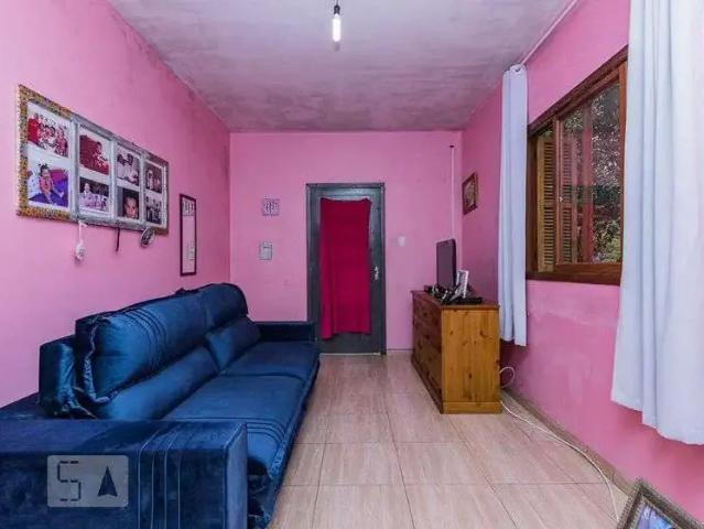 Casa / Sobrado para Locação em Porto Alegre/RS Medianeira 6 Quartos