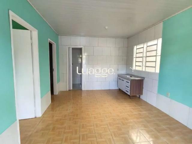 Casa / Sobrado para Locação em Porto Alegre/RS Medianeira 2 Quartos