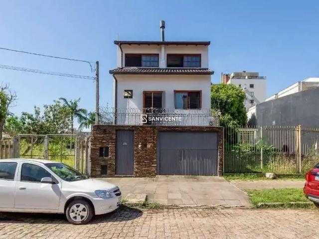 Casa / Sobrado para Locação em Porto Alegre/RS Menino Deus 4 Quartos
