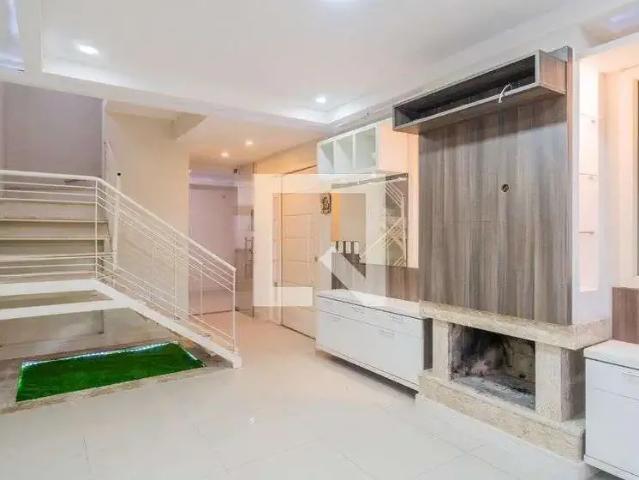 Casa / Sobrado para Locação em Porto Alegre/RS Nonoai 2 Quartos