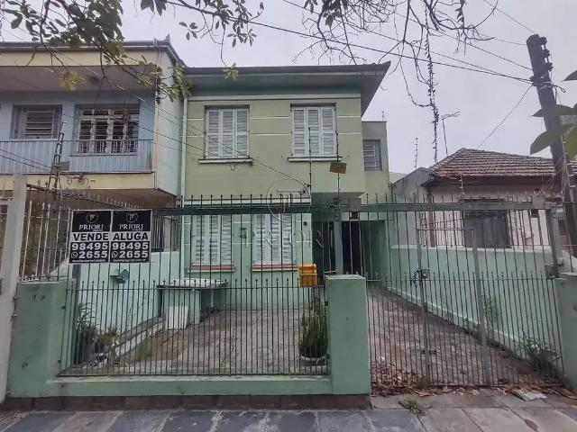 Casa / Sobrado para Locação em Porto Alegre/RS Navegantes 3 Quartos