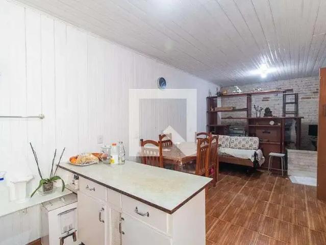 Casa / Sobrado para Locação em Porto Alegre/RS Santa Tereza 3 Quartos
