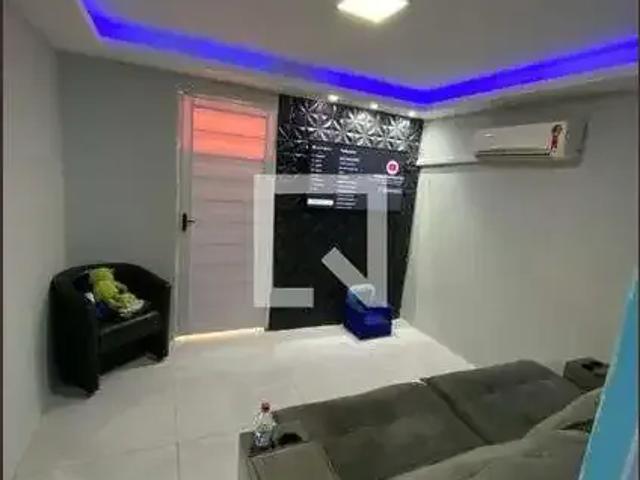 Casa / Sobrado para Locação em Porto Alegre/RS Santa Tereza 4 Quartos
