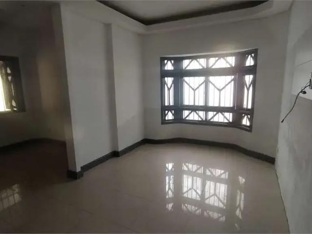 Casa / Sobrado para Locação em Porto Alegre/RS Santana 3 Quartos
