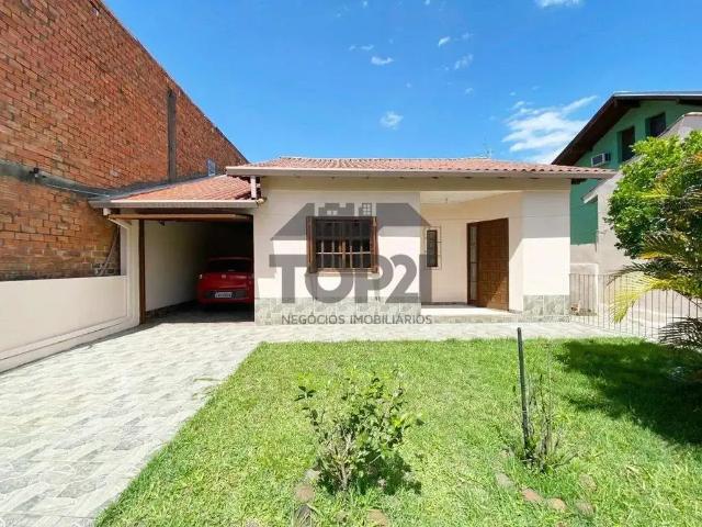 Casa / Sobrado para Locação em Porto Alegre/RS Sarandi 5 Quartos