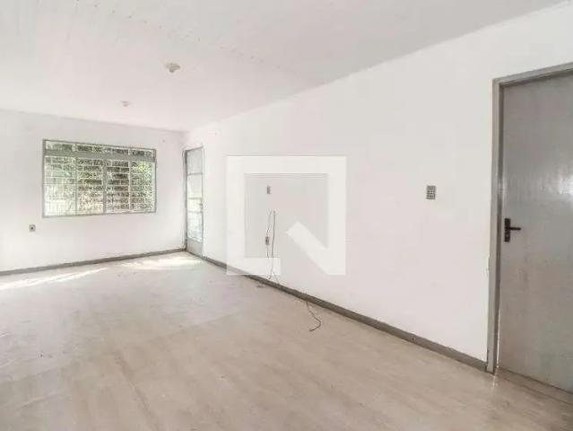 Casa / Sobrado para Locação em Porto Alegre/RS Sarandi 2 Quartos
