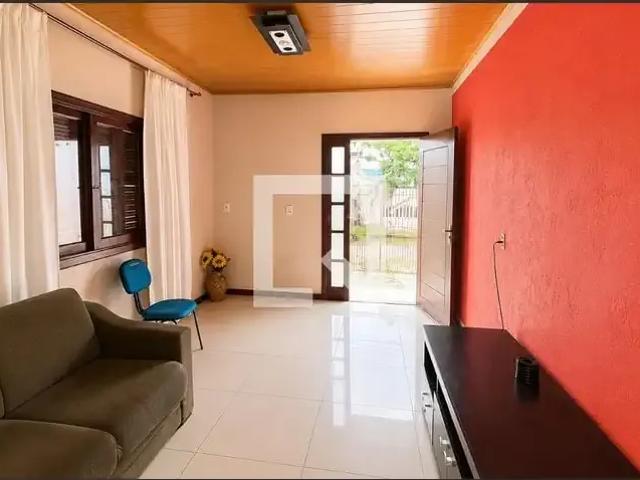 Casa / Sobrado para Locação em Porto Alegre/RS Sarandi 2 Quartos