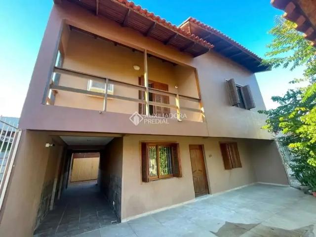 Casa / Sobrado para Locação em Porto Alegre/RS Sarandi 3 Quartos