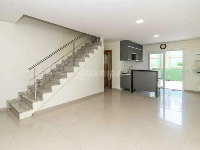 Casa / Sobrado para Locação em Porto Alegre/RS Parque Santa Fé 3 Quartos