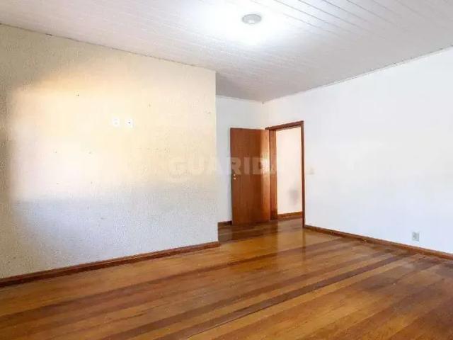 Casa / Sobrado para Locação em Porto Alegre/RS Partenon 2 Quartos