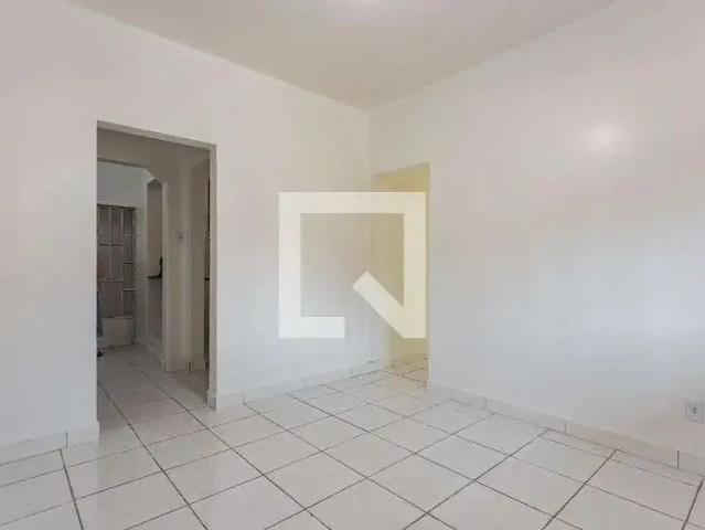 Casa / Sobrado para Locação em Porto Alegre/RS Passo da Areia 3 Quartos