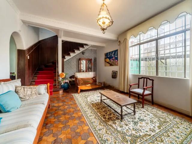 Casa / Sobrado para Locação em Porto Alegre/RS Petrópolis 3 Quartos