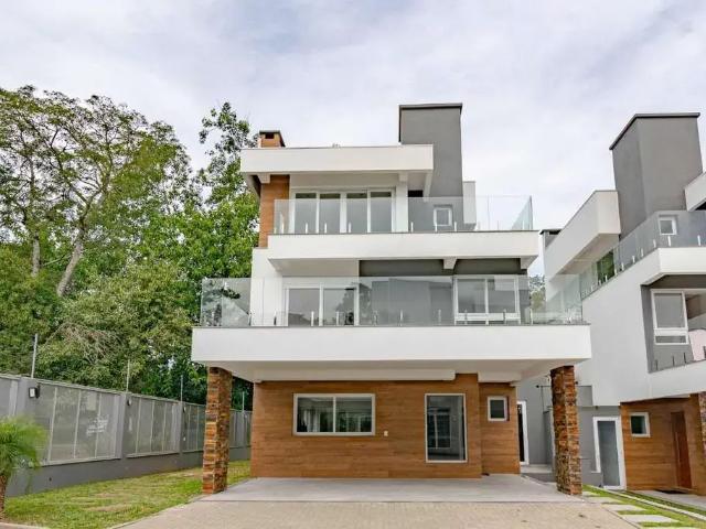 Casa / Sobrado para Locação em Porto Alegre/RS Pedra Redonda 3 Quartos