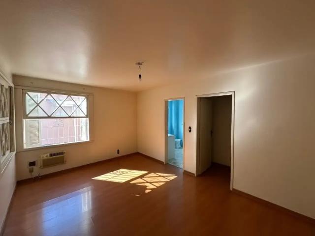 Casa / Sobrado para Locação em Porto Alegre/RS Rio Branco 5 Quartos