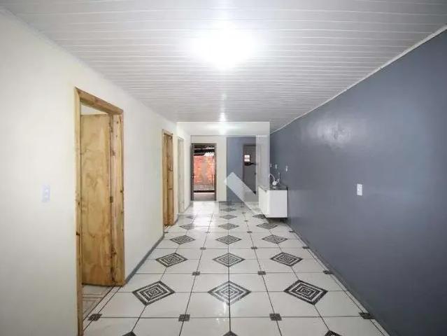 Casa / Sobrado para Locação em Porto Alegre/RS Rubem Berta 3 Quartos