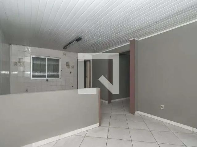 Casa / Sobrado para Locação em Porto Alegre/RS Rubem Berta 2 Quartos