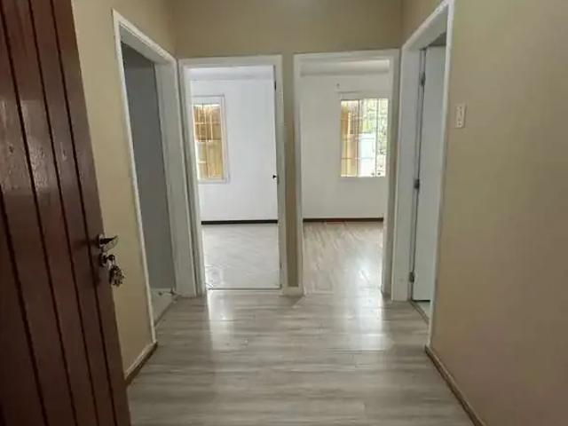 Casa / Sobrado para Locação em Porto Alegre/RS Teresópolis 2 Quartos