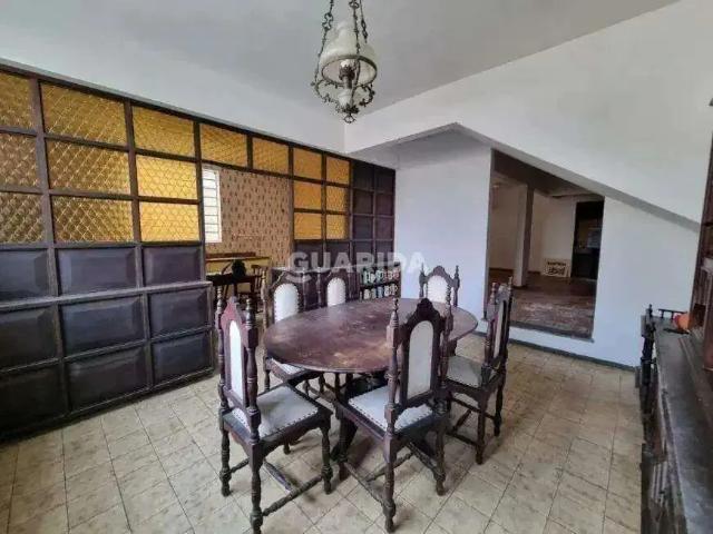Casa / Sobrado para Locação em Porto Alegre/RS Tristeza 3 Quartos