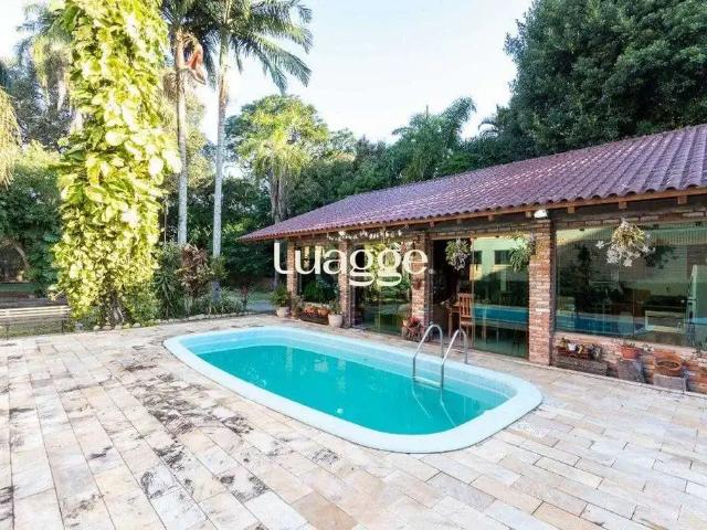 Casa / Sobrado para Locação em Porto Alegre/RS Tristeza 4 Quartos